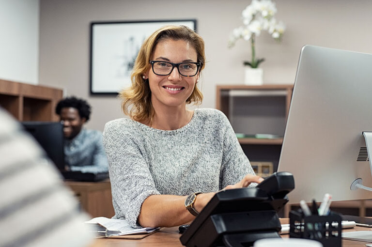 4 Ways to Benefit from AI in Your Back Office - EBESHIPS.COM